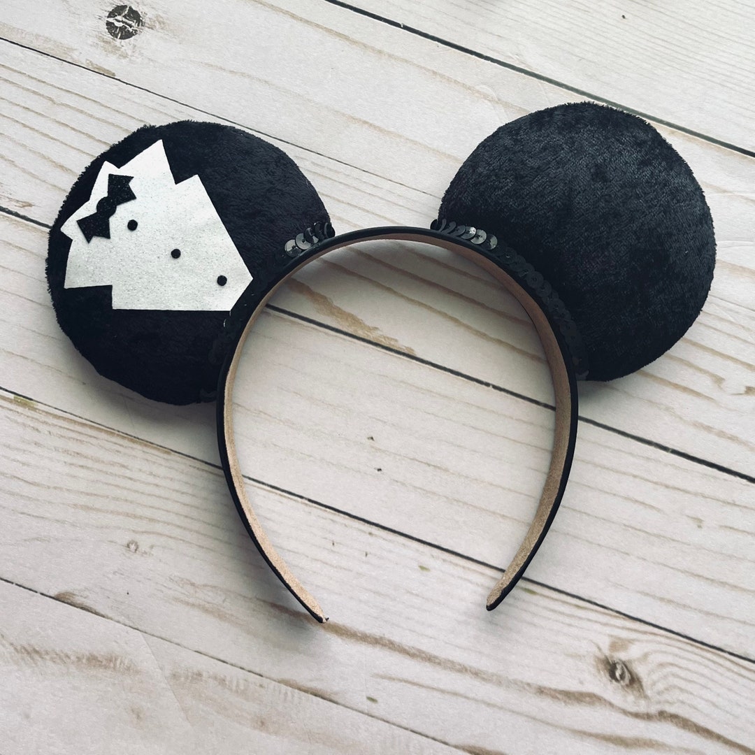 NEW Bride and Groom Earsbride Ears Wedding Minnie Ears Bridal Party ...