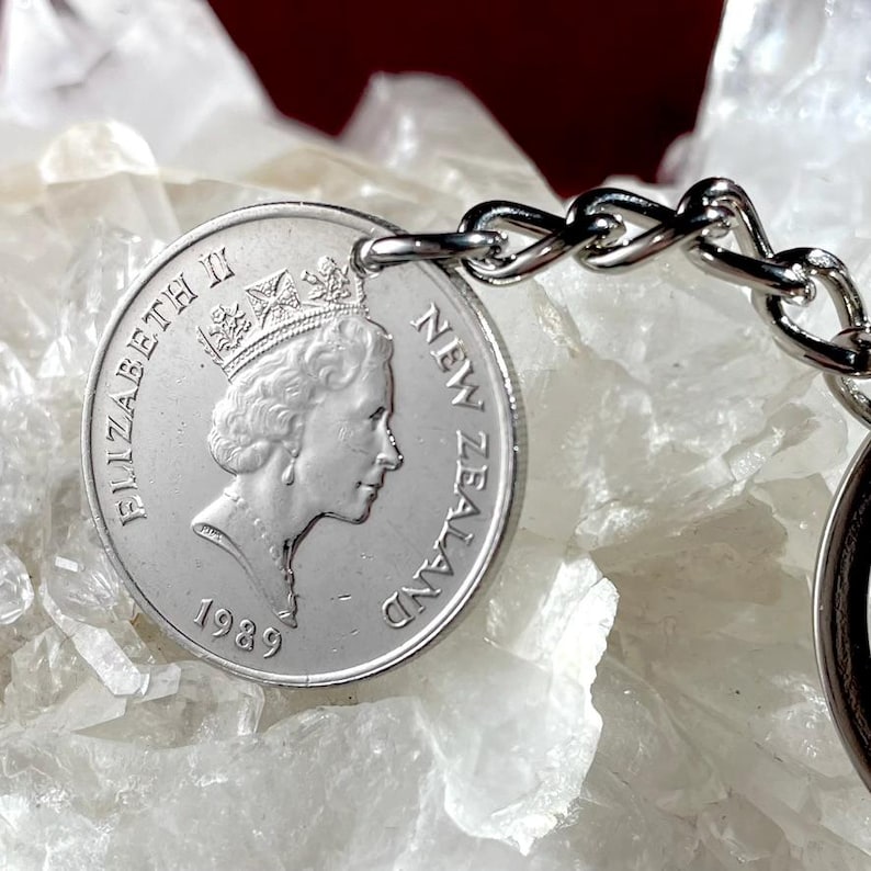 Maori Koruru Carved-mask Coin Keyring: New Zealand 10 Cents 1970 – 2003 ...