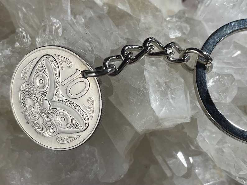 Maori Koruru Carved-mask Coin Keyring: New Zealand 10 Cents 1970 – 2003 ...