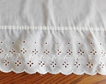Eyelet Bedding - Etsy