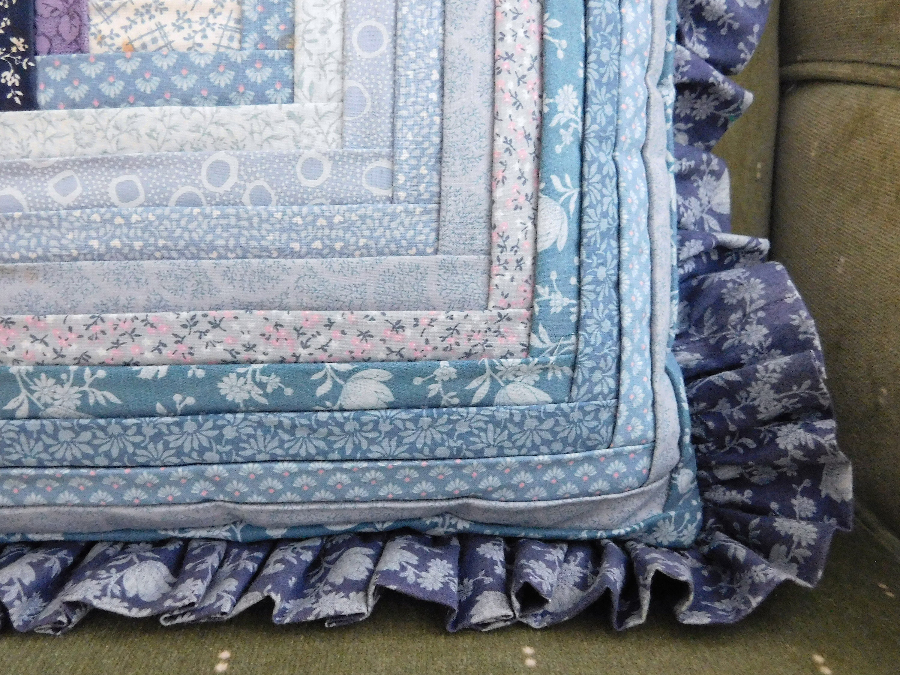 Handmade Quilted Pillow Log Cabin Pattern - Etsy