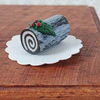 Mini Triple Leaf Holly Berries - Etsy