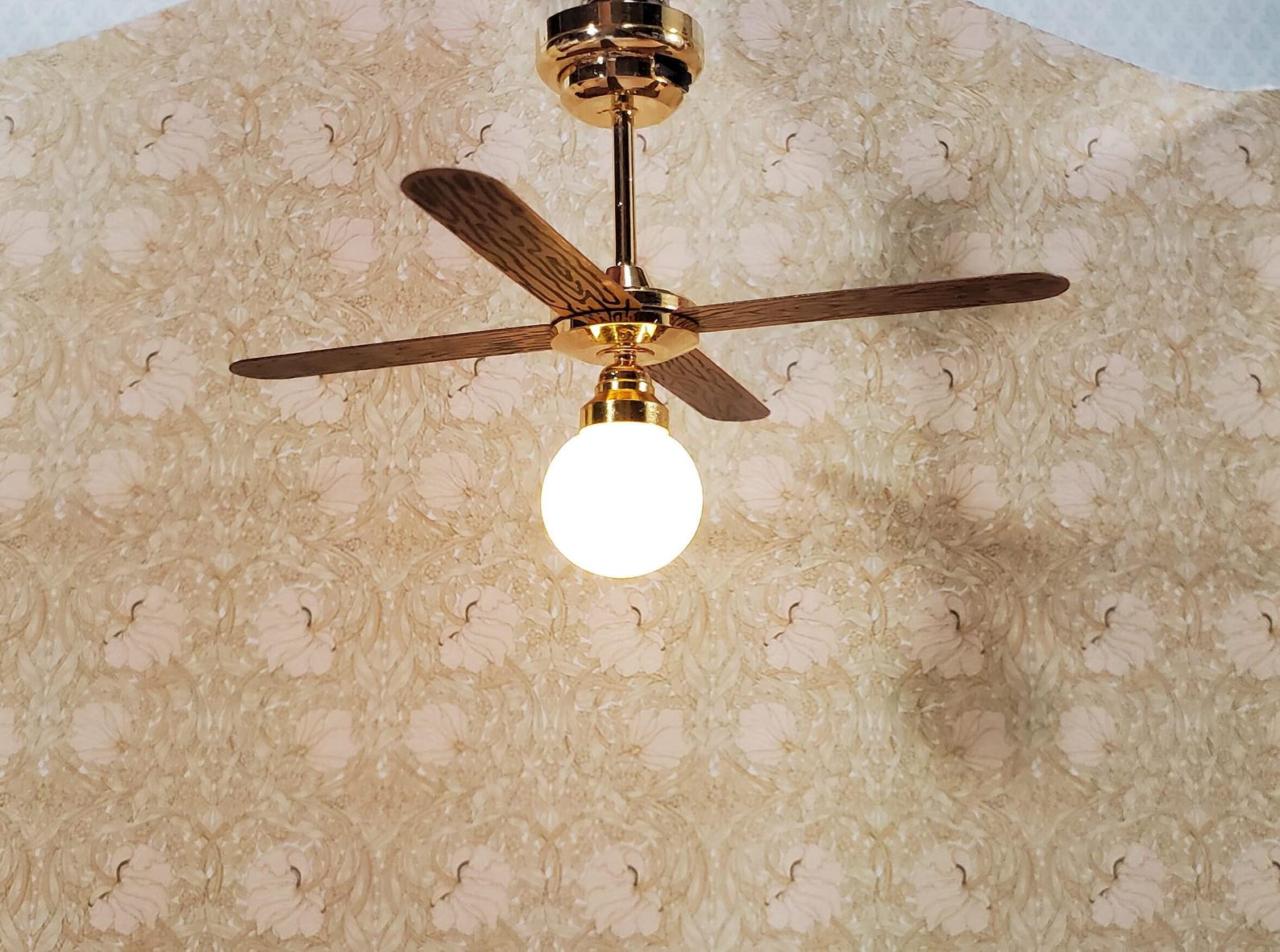 Dollhouse Battery Ceiling Fan Light 4 Blades 1:12 Scale Miniature - Etsy