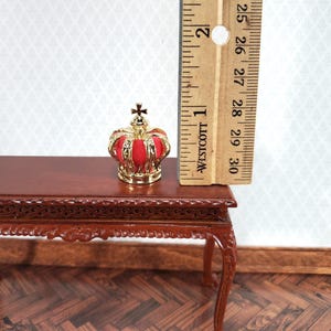 Miniature Gold King's Crown With Cross Metal 1:12 Scale Dollhouse ...