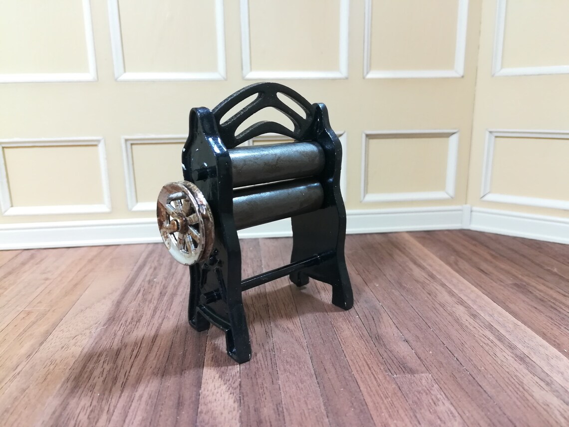 Dollhouse Miniature Mangle Clothes Wringer Dryer 1:12 Scale | Etsy