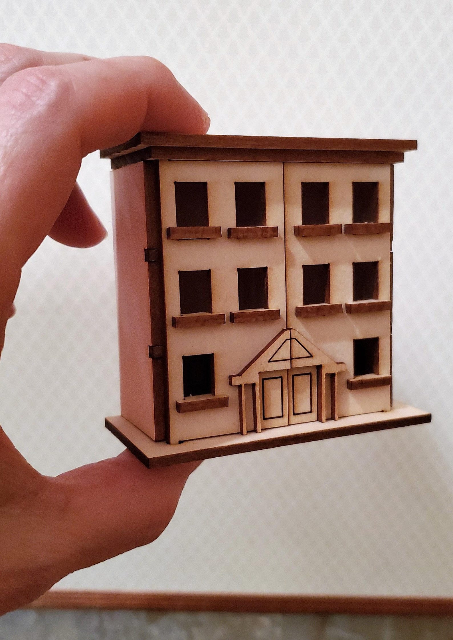 Dollhouse Miniature 1:144 Scale Kit House 3 Story Front Opening 6 Rooms ...