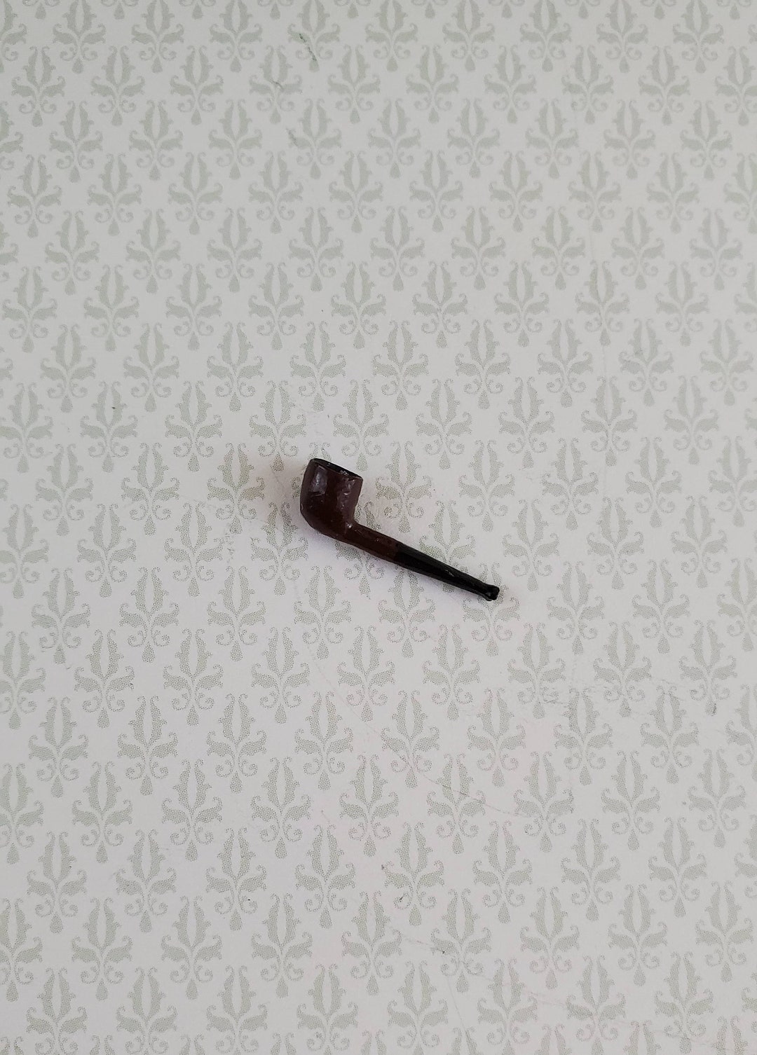 Dollhouse Miniature Smoking Pipe Classic Style Painted Metal 1:12 Scale ...