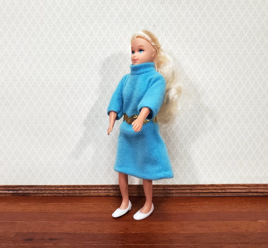 Dollhouse Woman Modern Doll Mom Mother Poseable 1:12 Scale Removable ...