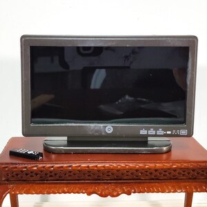 Dollhouse Television TV Set Modern Flat Screen With Remote 2 X 3 3/8 ...