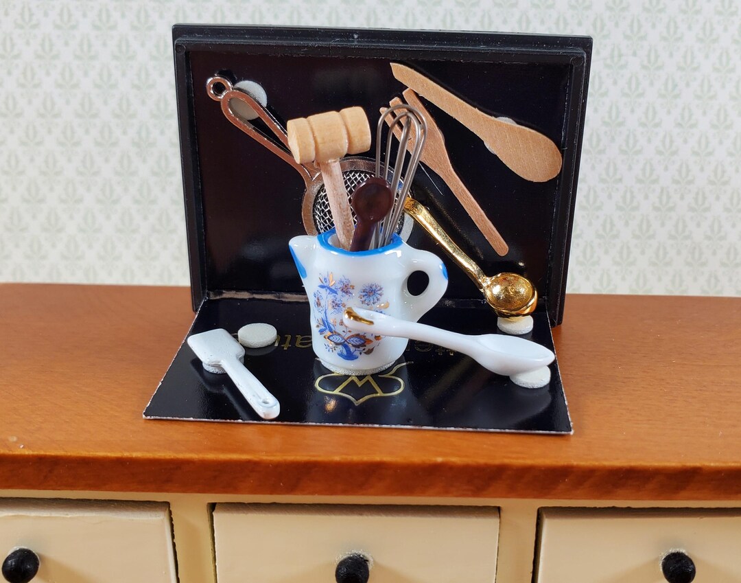Dollhouse Kitchen Utensils Reutter Porcelain Blue Onion 1:12 Scale ...
