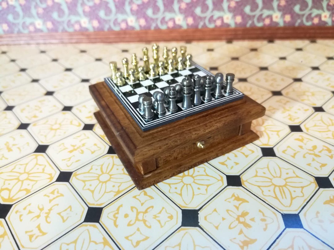 Miniature Chess Set With Metal Magnetic Chess Pieces and Storage Drawer ...