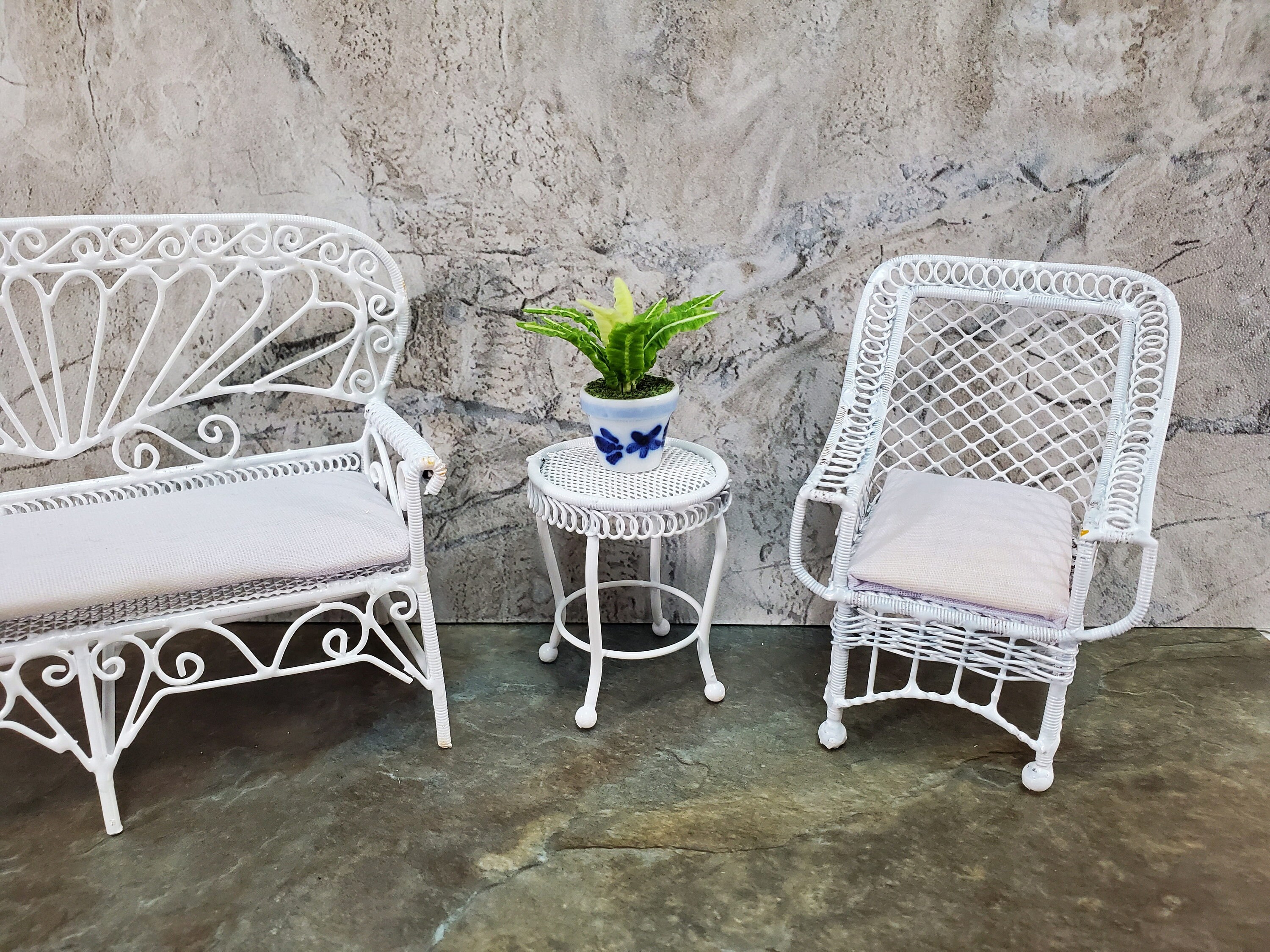 Dollhouse Patio Chair White Metal Mesh 1:12 Scale Miniature - Etsy