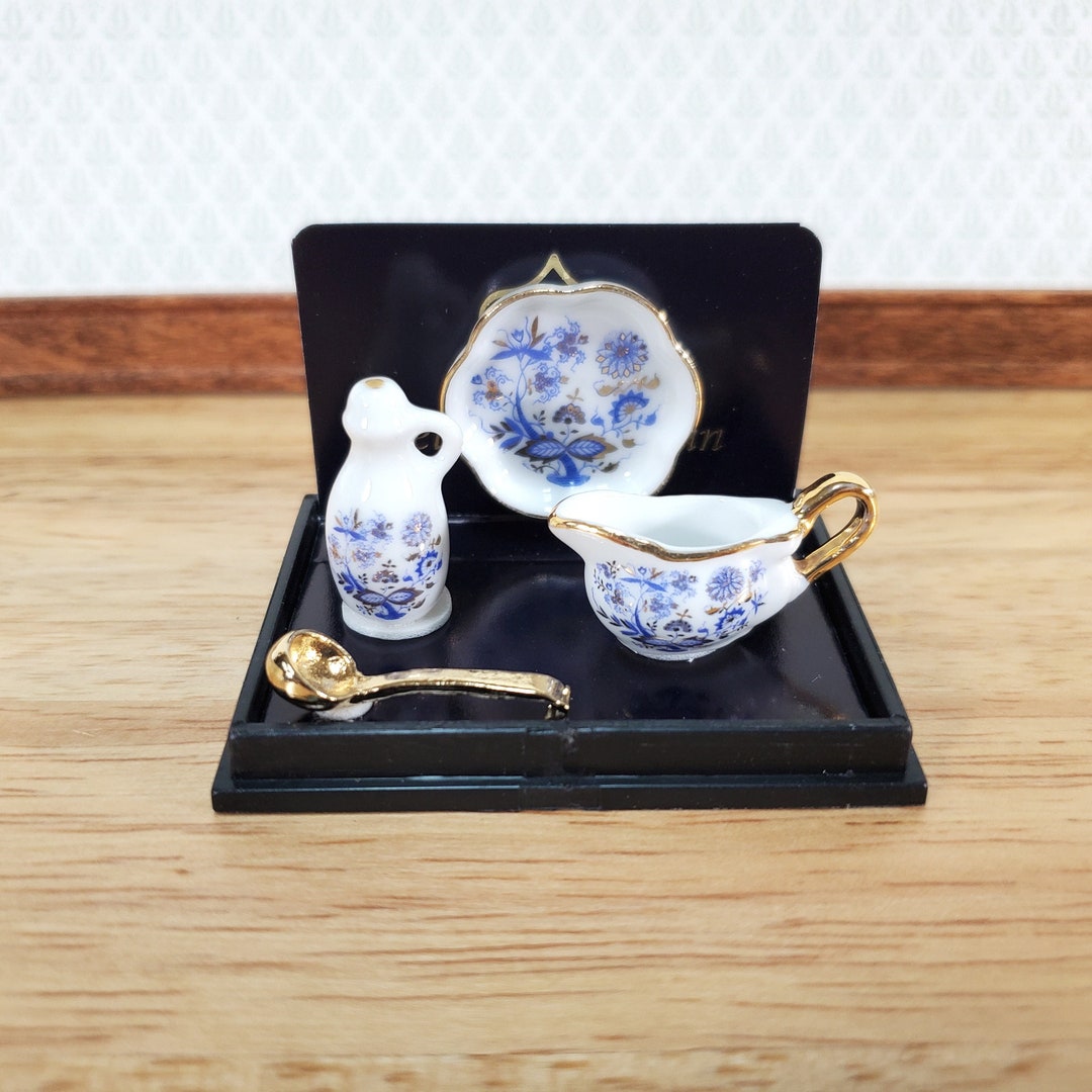 Reutter Porcelain Miniatures 4 Piece Serving Set 1:12 Scale Blue White ...