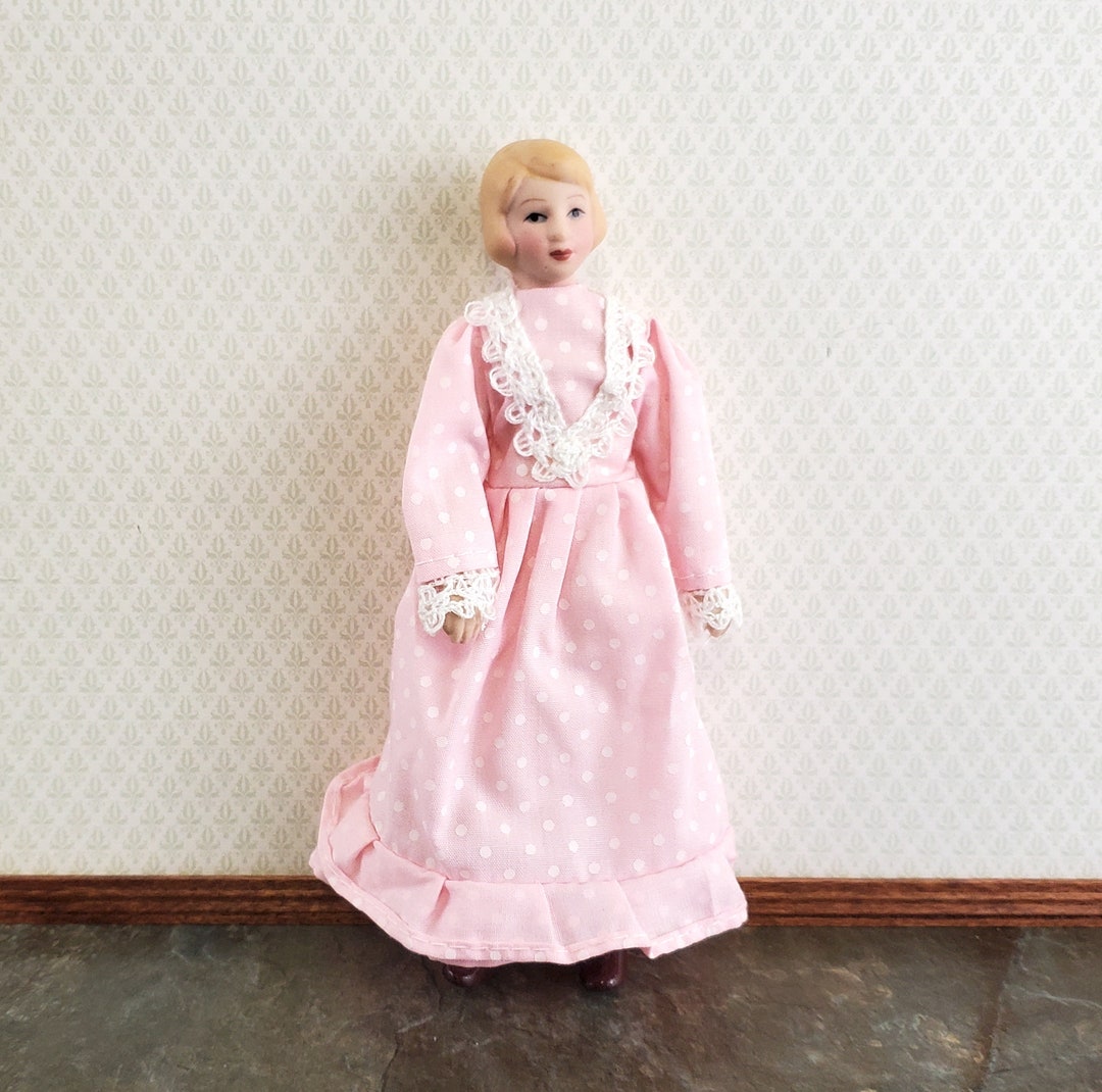 Dollhouse Woman Doll Porcelain Poseable Mom Mother Female Pink Dress 1: ...