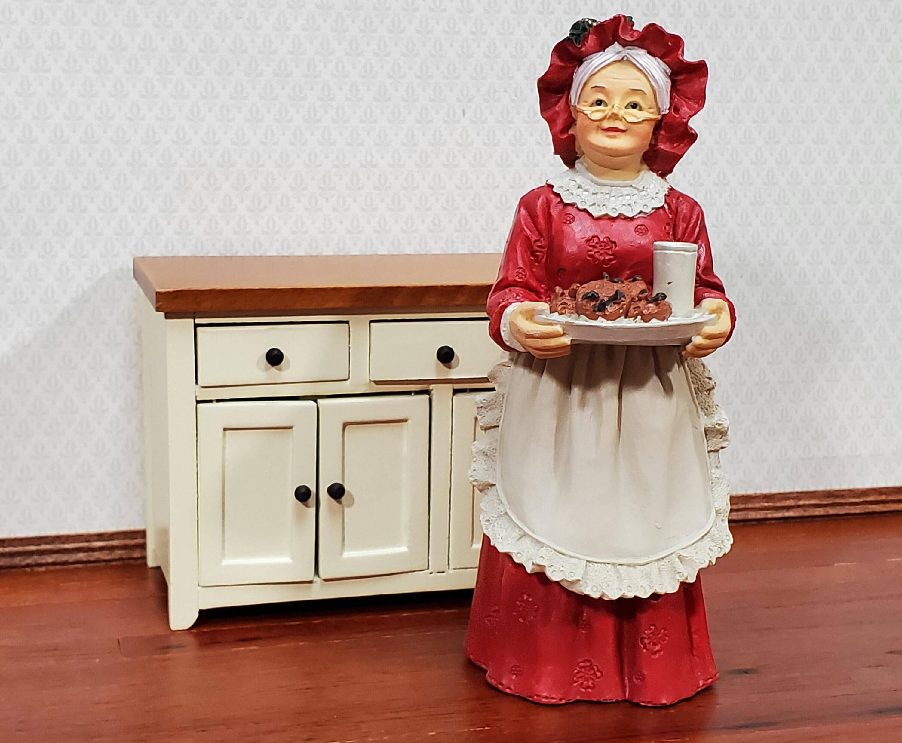 Mrs Claus Resin Figure 1:12 Scale Miniature by Houseworks Christmas ...