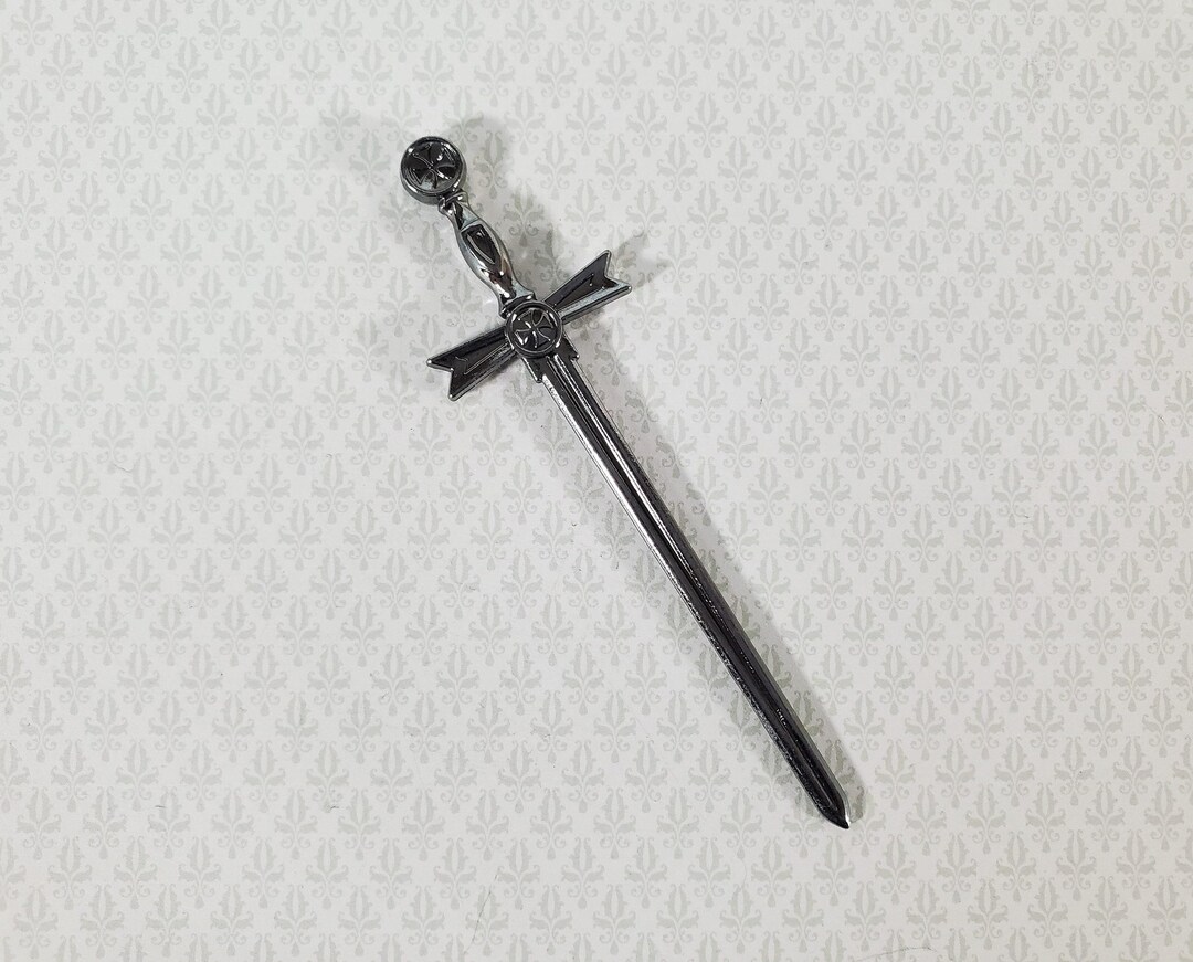 Miniature 2 Handed Sword Metal With Pewter Finish Crusader Style 1:12 ...