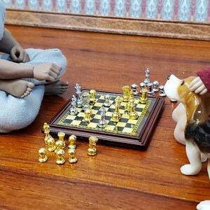 Miniature Chess Set With Chess Pieces Metal 1:12 Scale non-magnetic ...