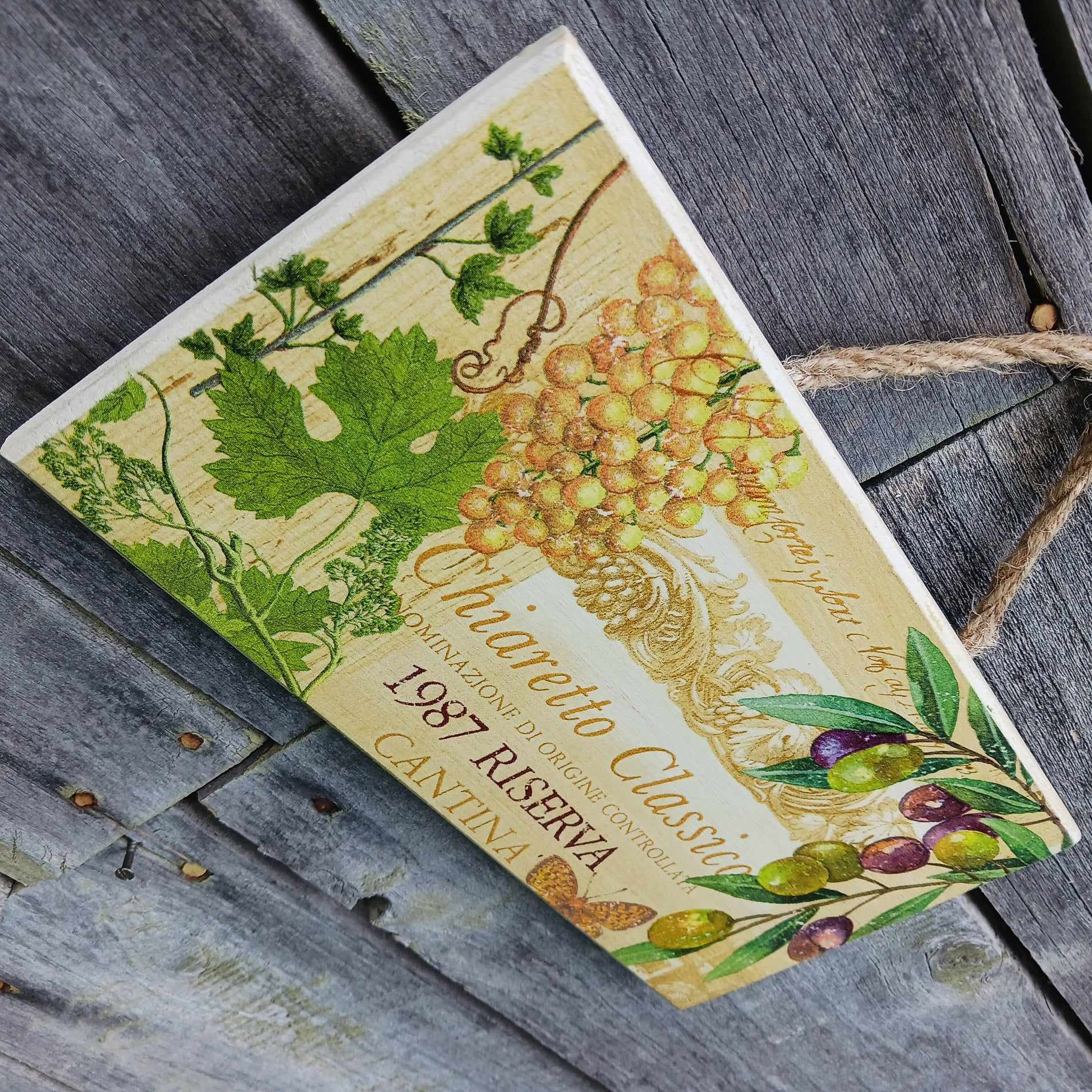 Italian Wine Sign: Chiaretto Classico, Olives Decoupage Wood Decor - Etsy