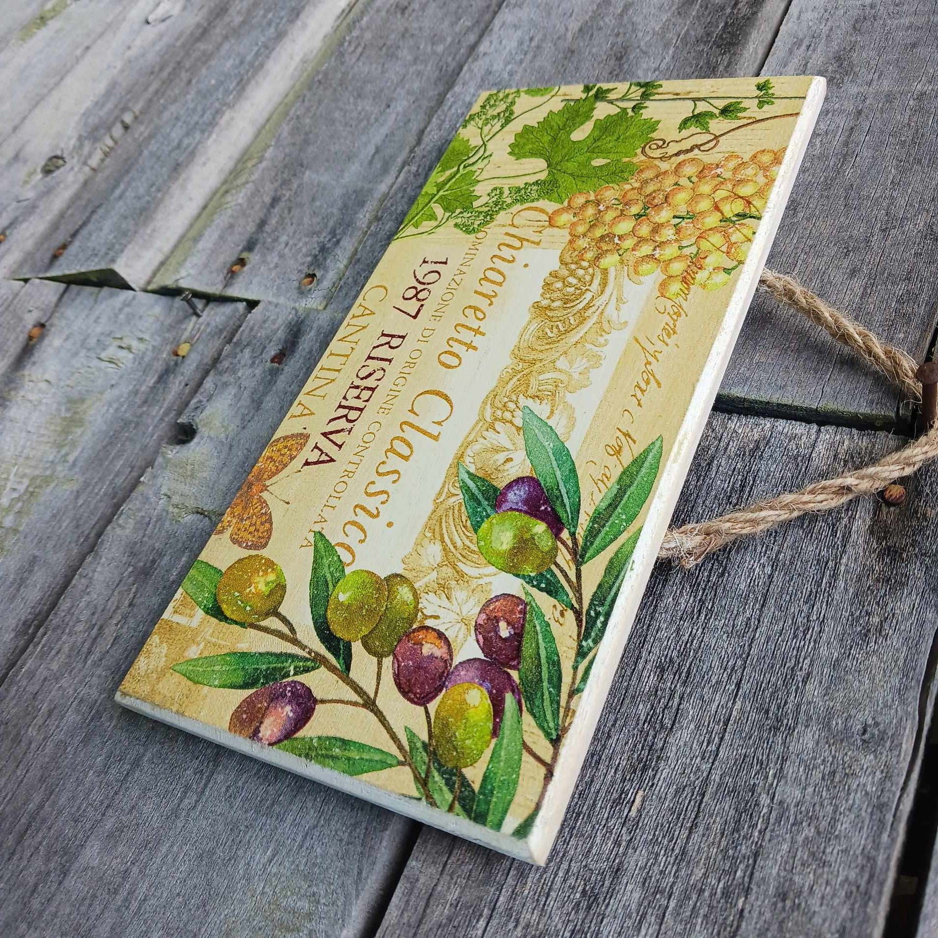 Italian Wine Sign: Chiaretto Classico, Olives Decoupage Wood Decor - Etsy