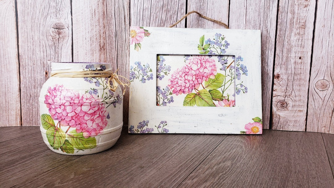 Pink Hortensia, Hydrangea Flower, Countryside Wall Décor, Rustic Wood ...