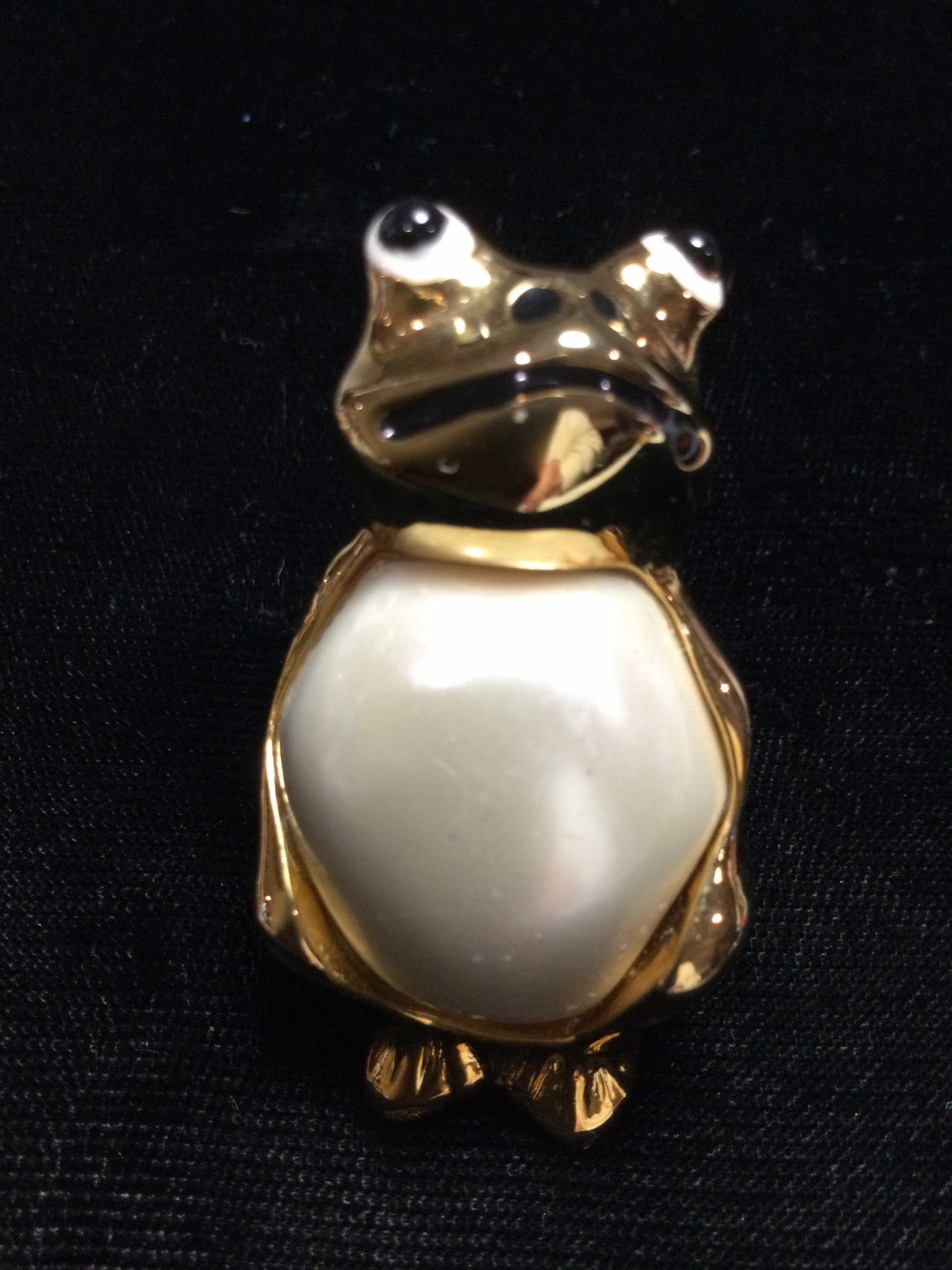 KENNETH LANE Bugged Eyed FROG Brooch - Etsy