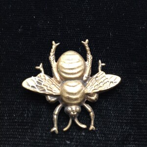JOSEFF OF HOLLYWOOD Bee Brooch - Etsy