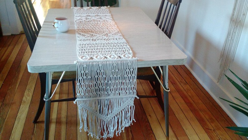 Macrame Table Runner Modern Macrame Wedding Decor Display - Etsy