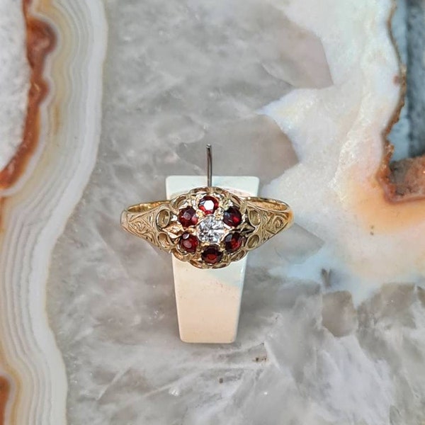 Victorian Style Ring - Etsy