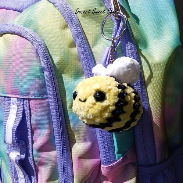 Bumble Bee Keychain - Etsy