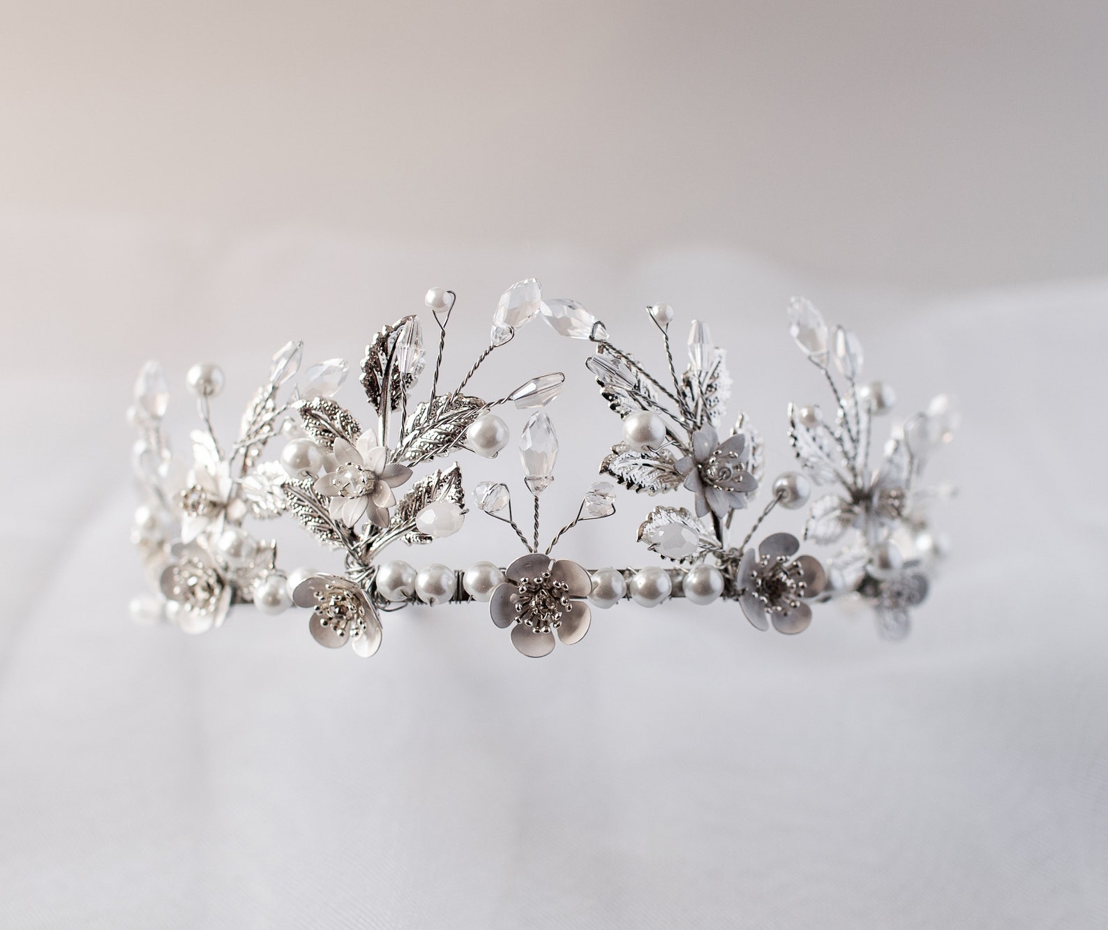 Bridal Silver Tiara for Bride, Bridal Headpiece, Bachelorette Tiara ...
