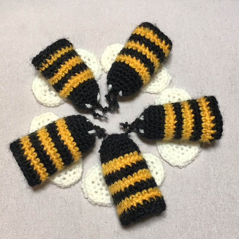 Bee Finger Puppet - Etsy