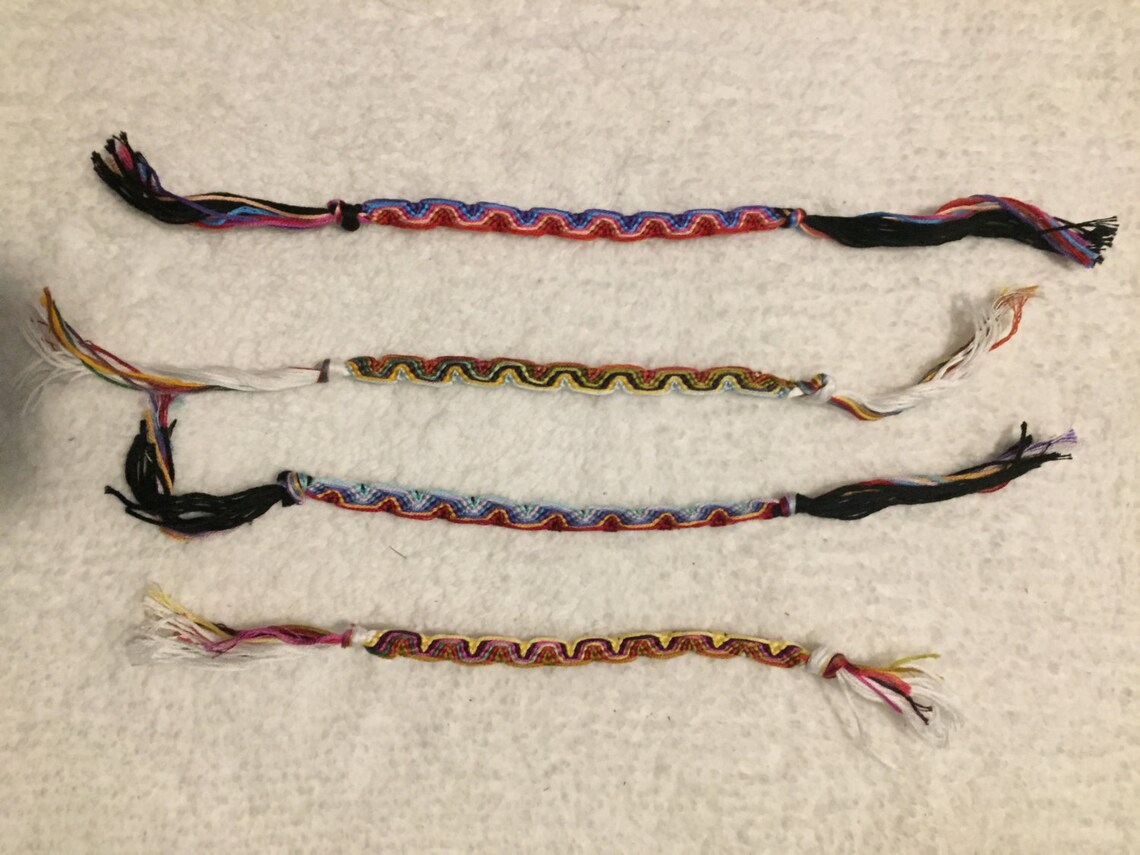 Peruvian Wave Friendship Bracelet - Etsy