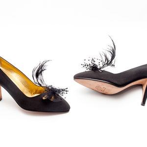 Andrea Pfister Vintage Feather Pumps • size 6.5 - Etsy