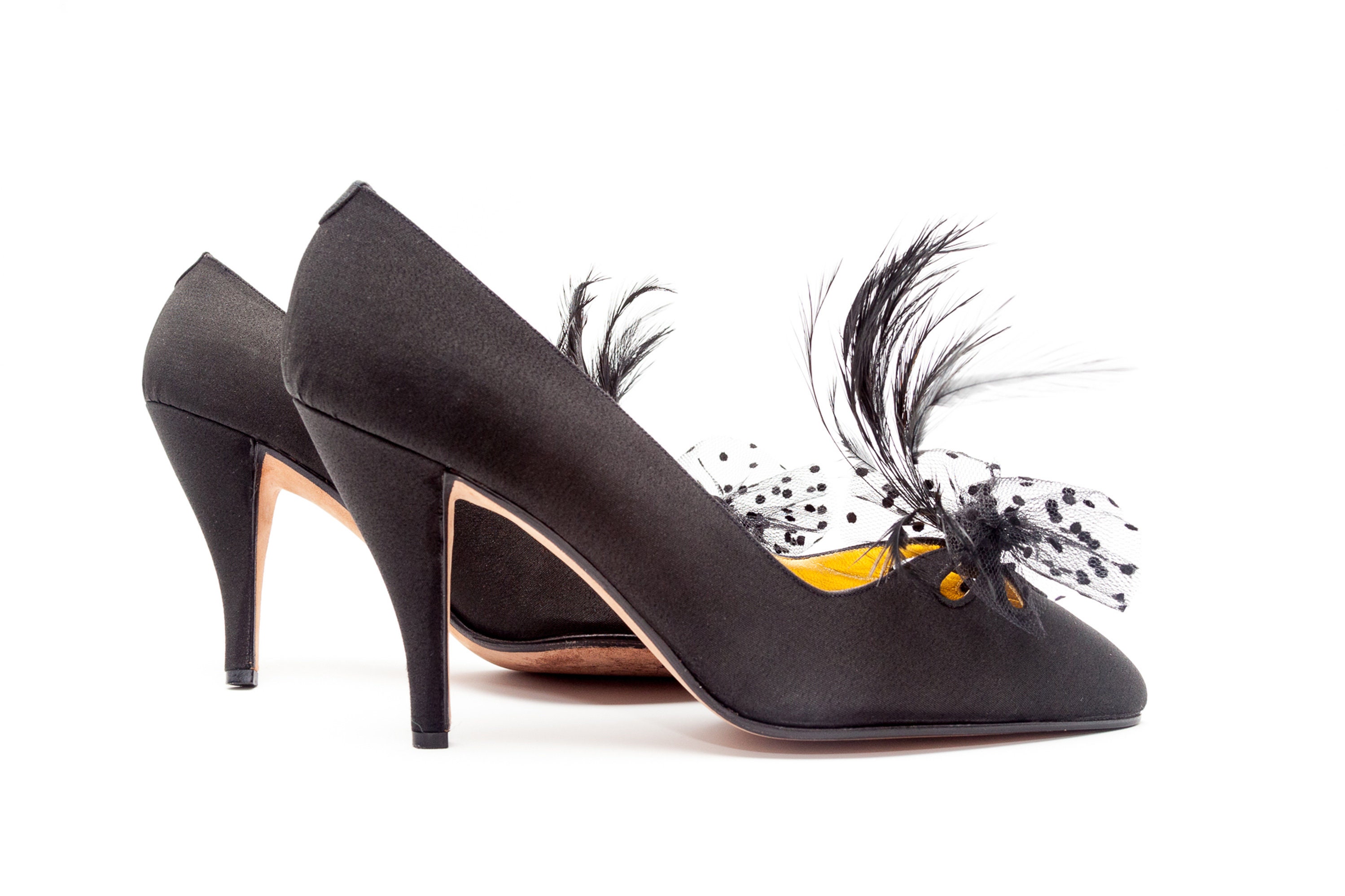 Andrea Pfister Vintage Feather Pumps • size 6.5 - Etsy