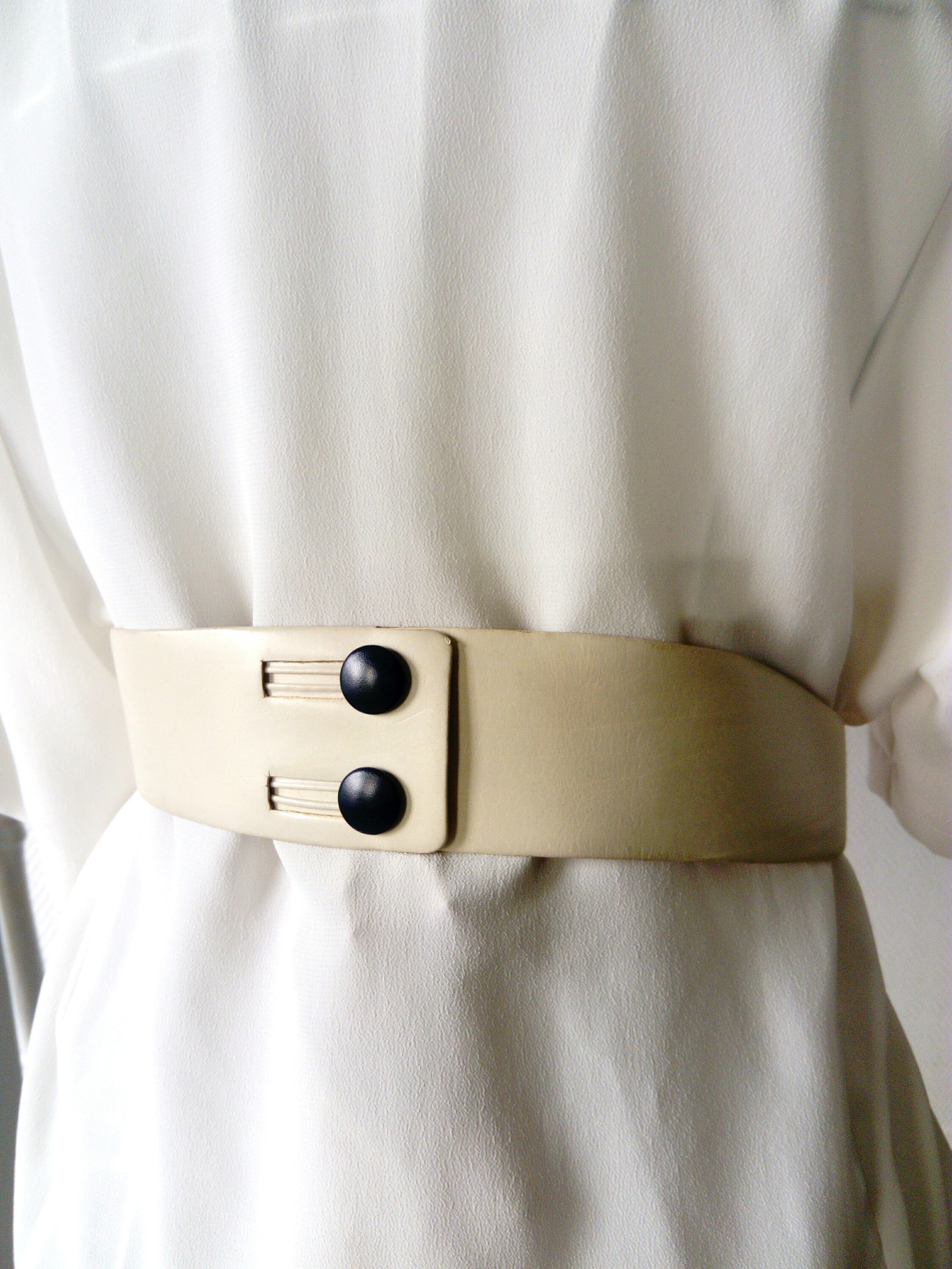 70s/70s back buttonhole belt