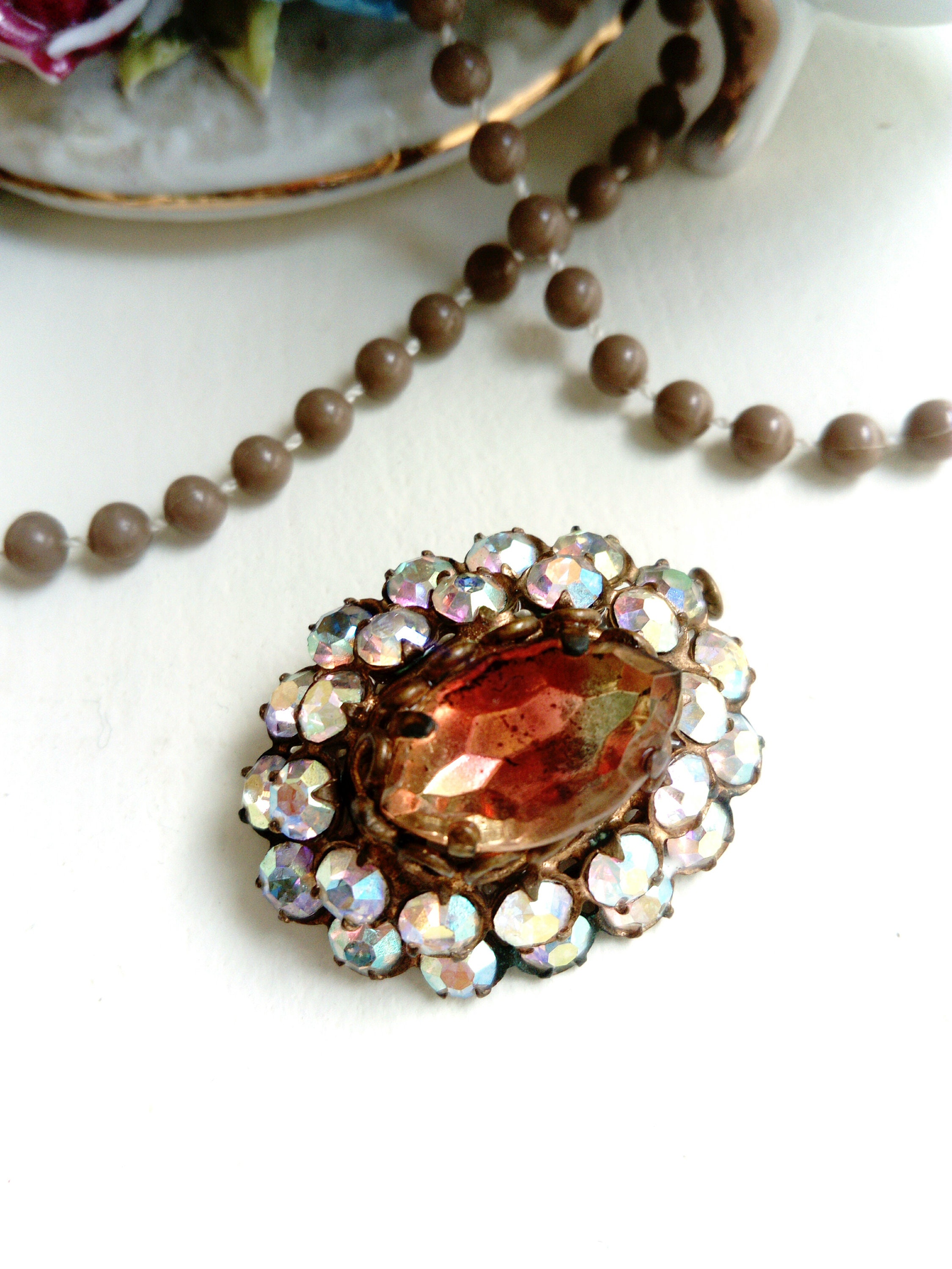 Old vintage 1940 's/1940's ancient pin brooch