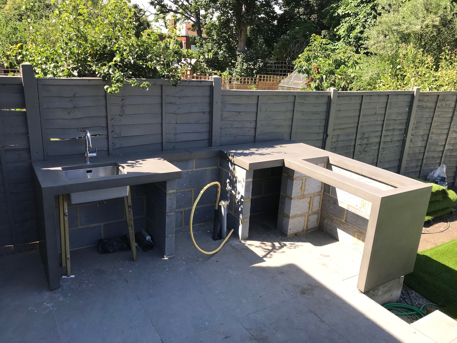 Concrete BBQ Worktop - Garden Worktop - Outdoor Kitchen - Grey Worktop ...