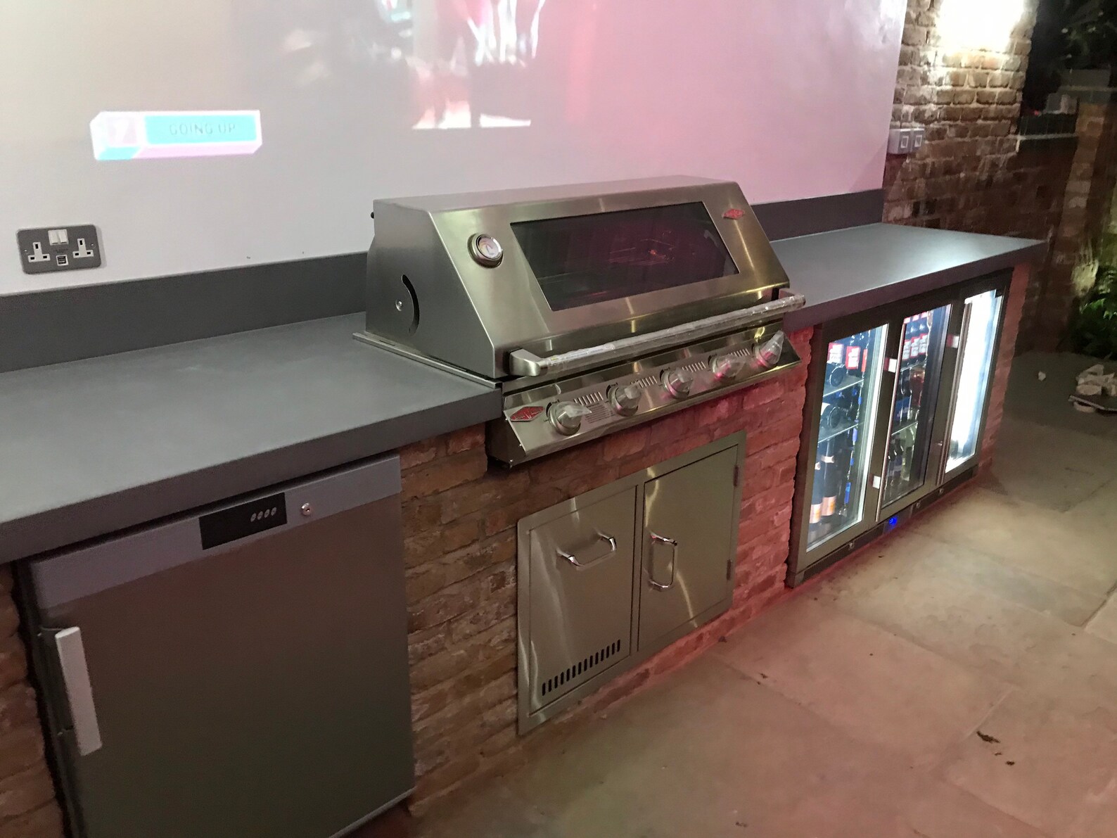 Concrete BBQ Worktop - Garden Worktop - Outdoor Kitchen - Grey Worktop ...
