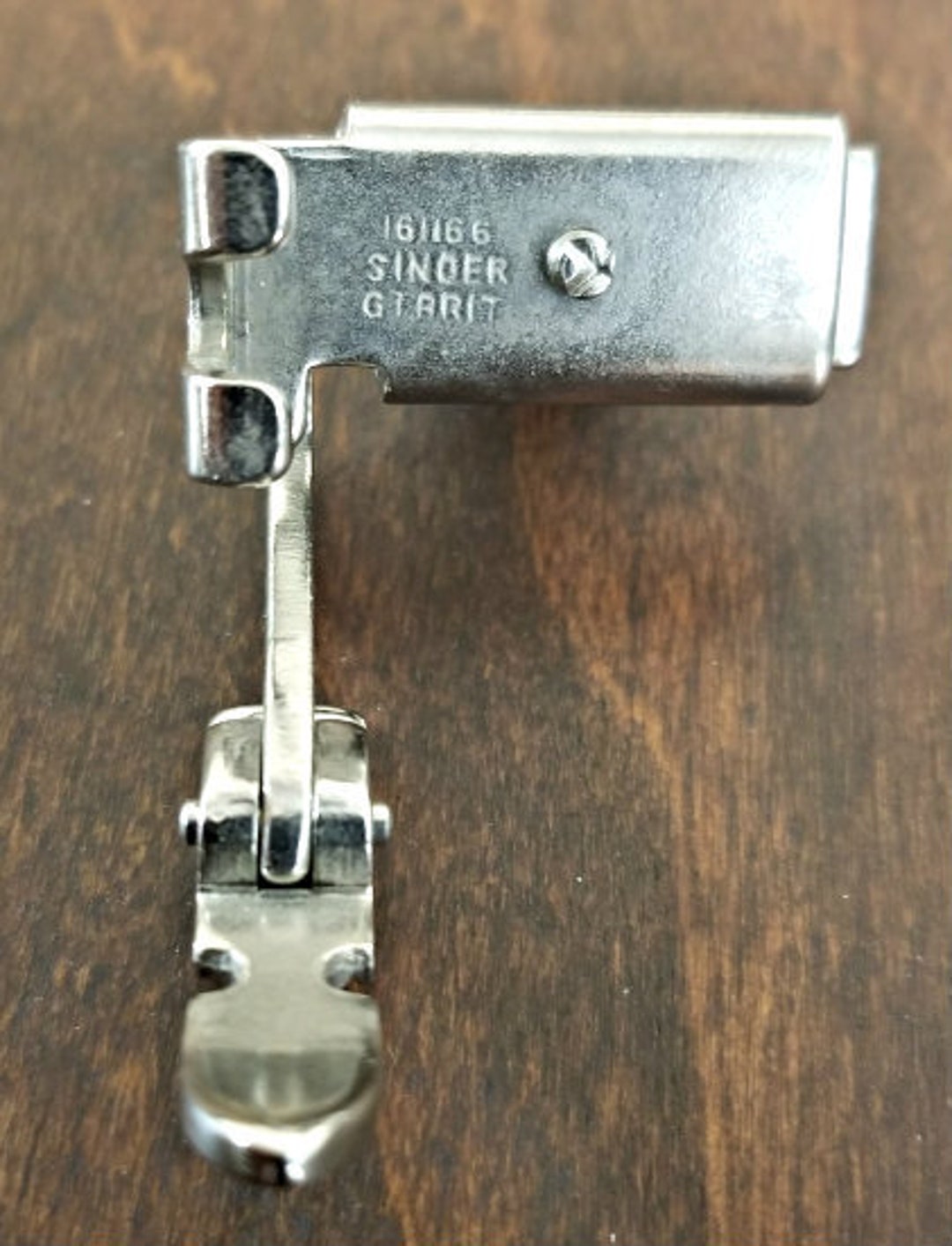 Vintage Singer Adjustable Zipper Foot #161166 Made in Great Britian for ...