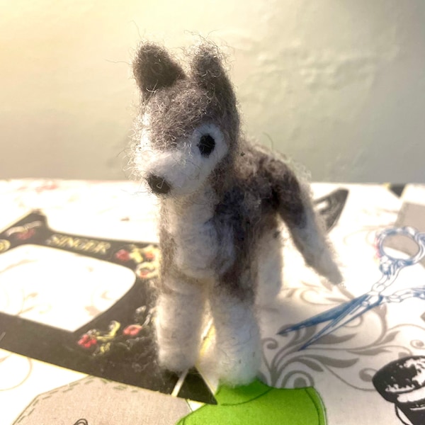 Felt Wolf - Etsy
