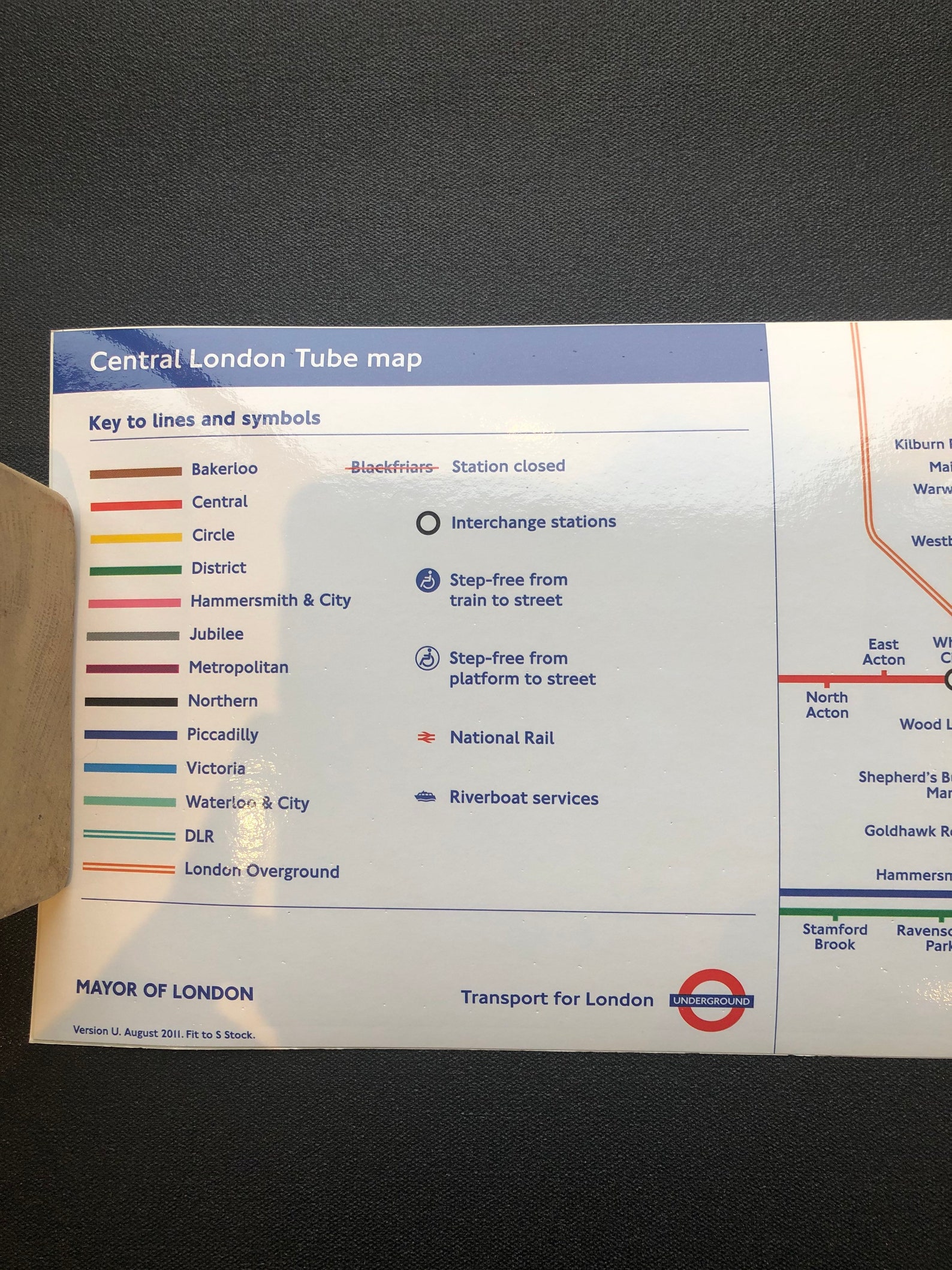 London Underground Tube Carriage Line Diagram of Central Route Map Art ...