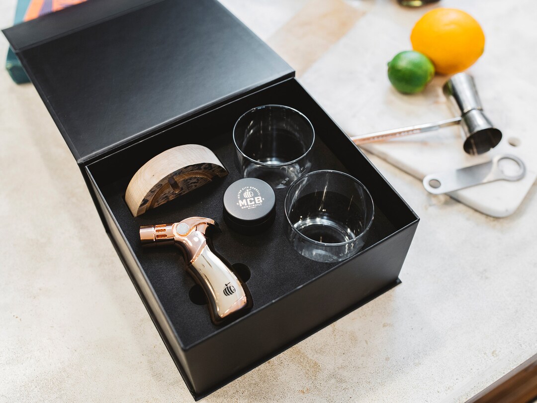 Smoked Cocktail Kit: Whiskey Barrel Topper, Torch, and Bourbon Chips - Etsy
