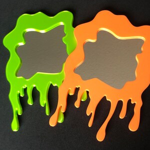 Drippy Wall Mirror Mini 3D Printed Hanging Home Decor Spooky Slime ...
