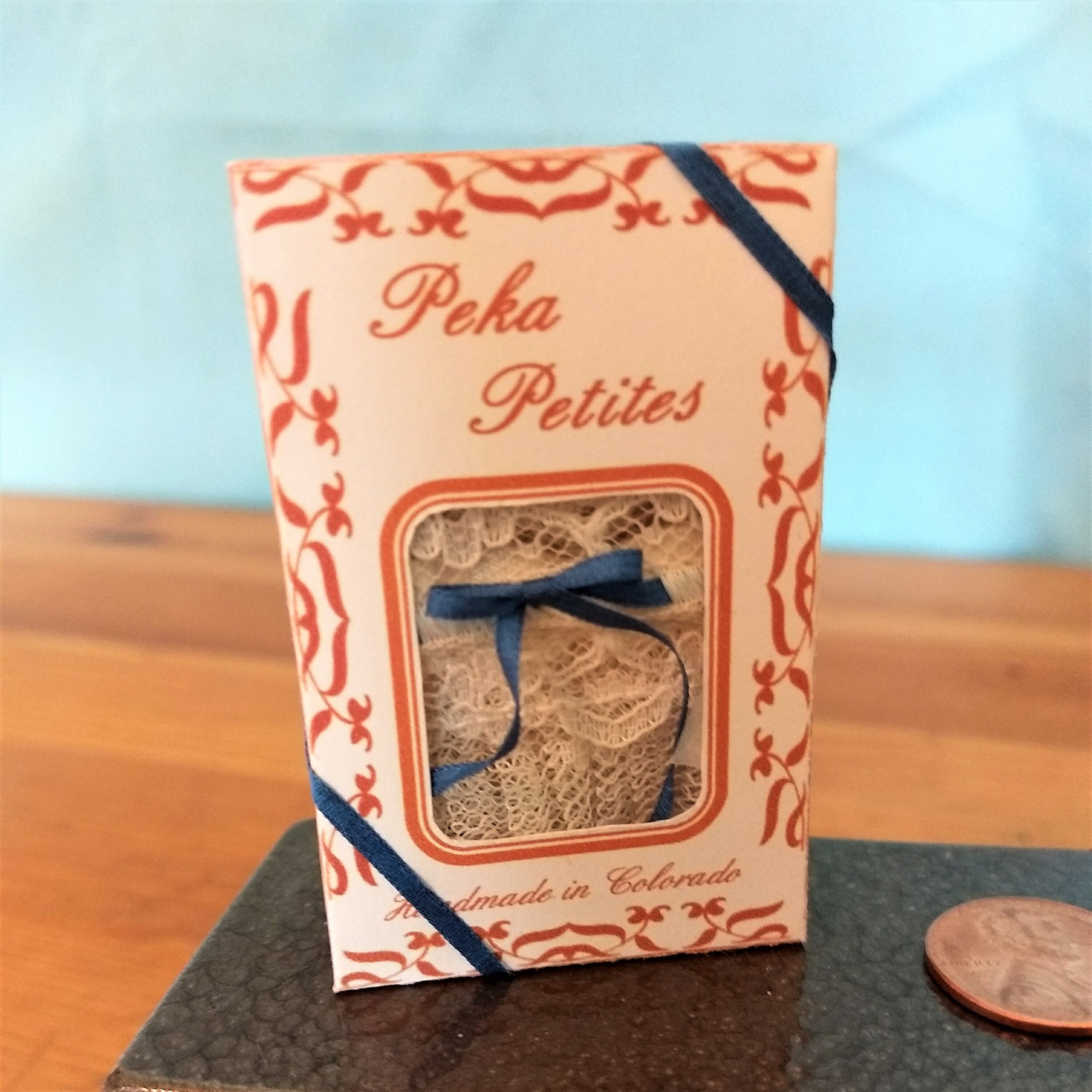 Miniature Lace & Silk Nightgowns in a fashions by Peka Box With Tissue ...