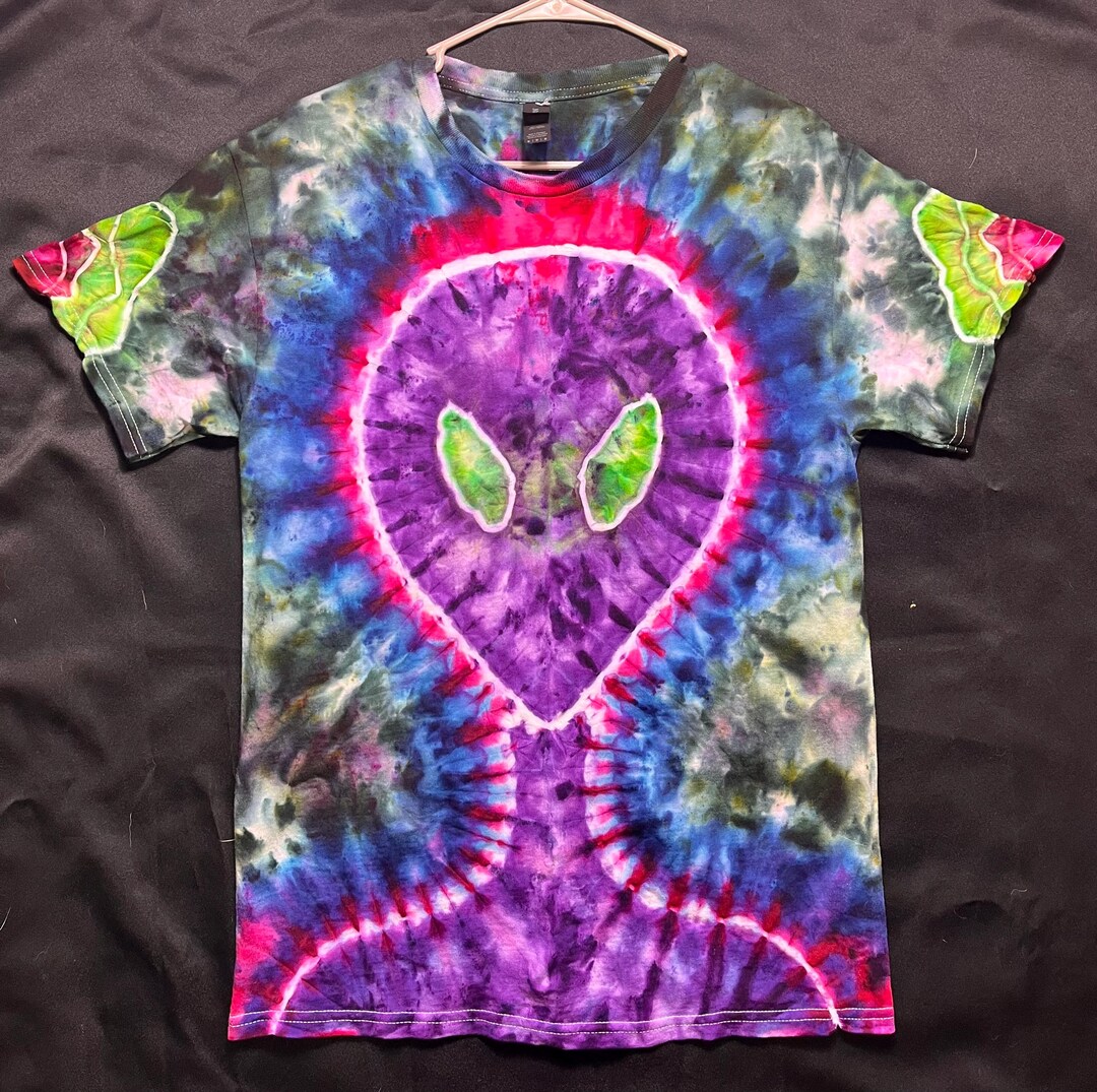 Tie Dye Alien Shirt, Tie Dye Shirt, Alien Tie Dye - Etsy