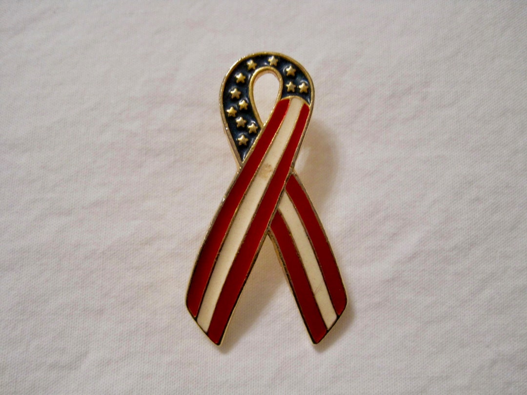 Vintage American Flag Ribbon Lapel Pin. Patriotic USA Flag Ribbon Lapel ...