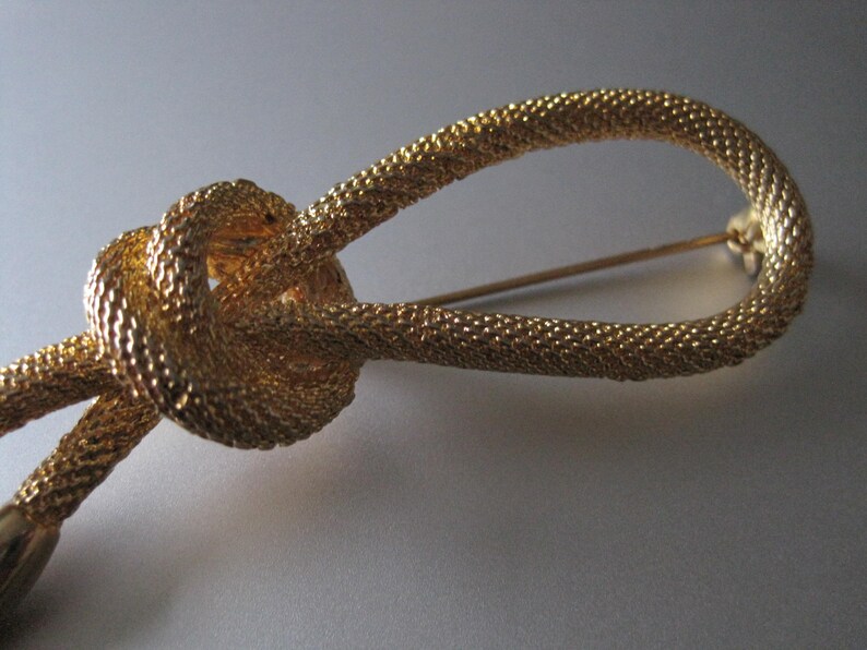 Large Lasso Loop Rope Brooch Textured Gold Tone - Etsy