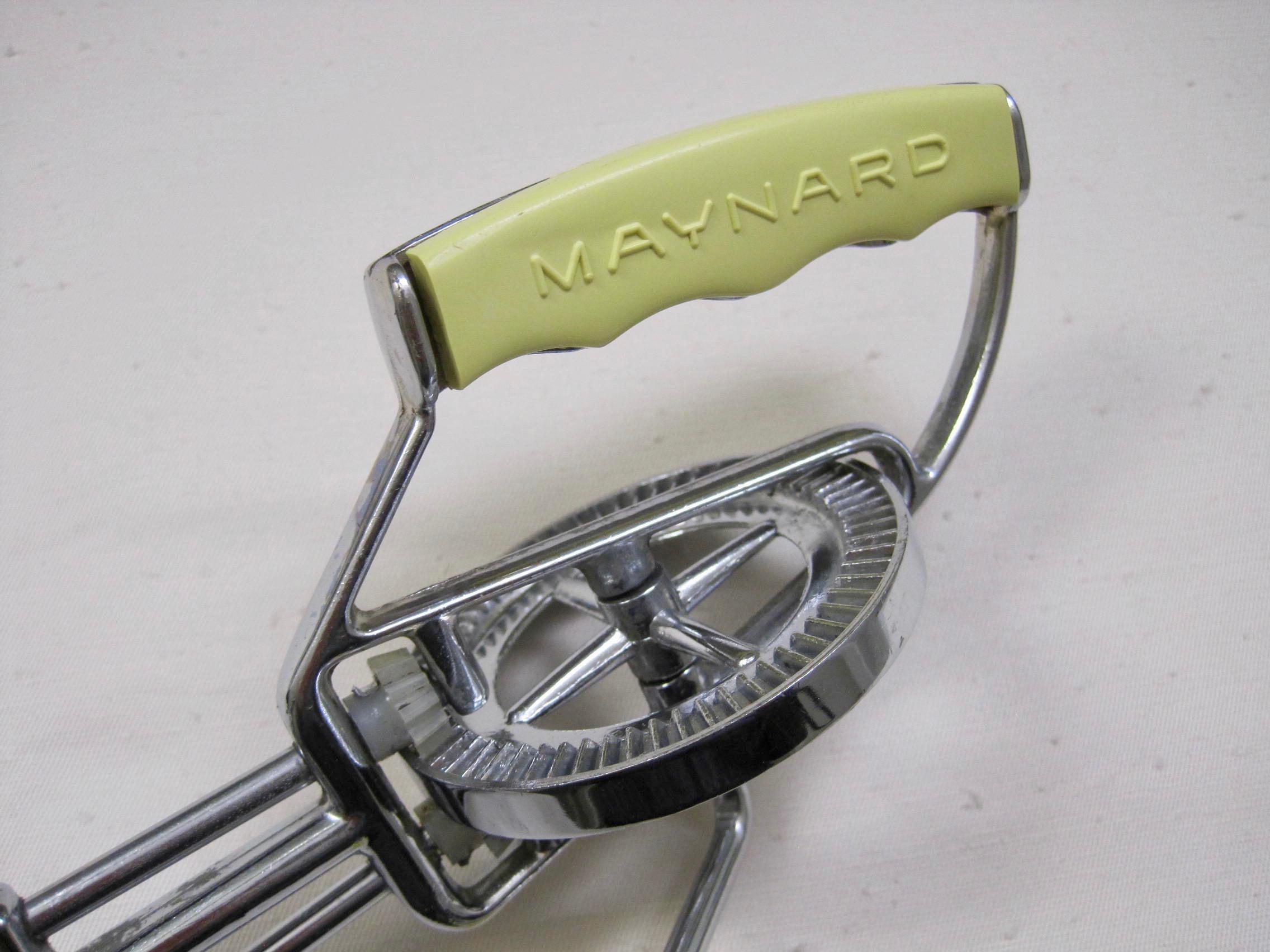 Maynard Eggs Beater. Hand Held Mixer. Pale Yellow & Stainless Steel ...
