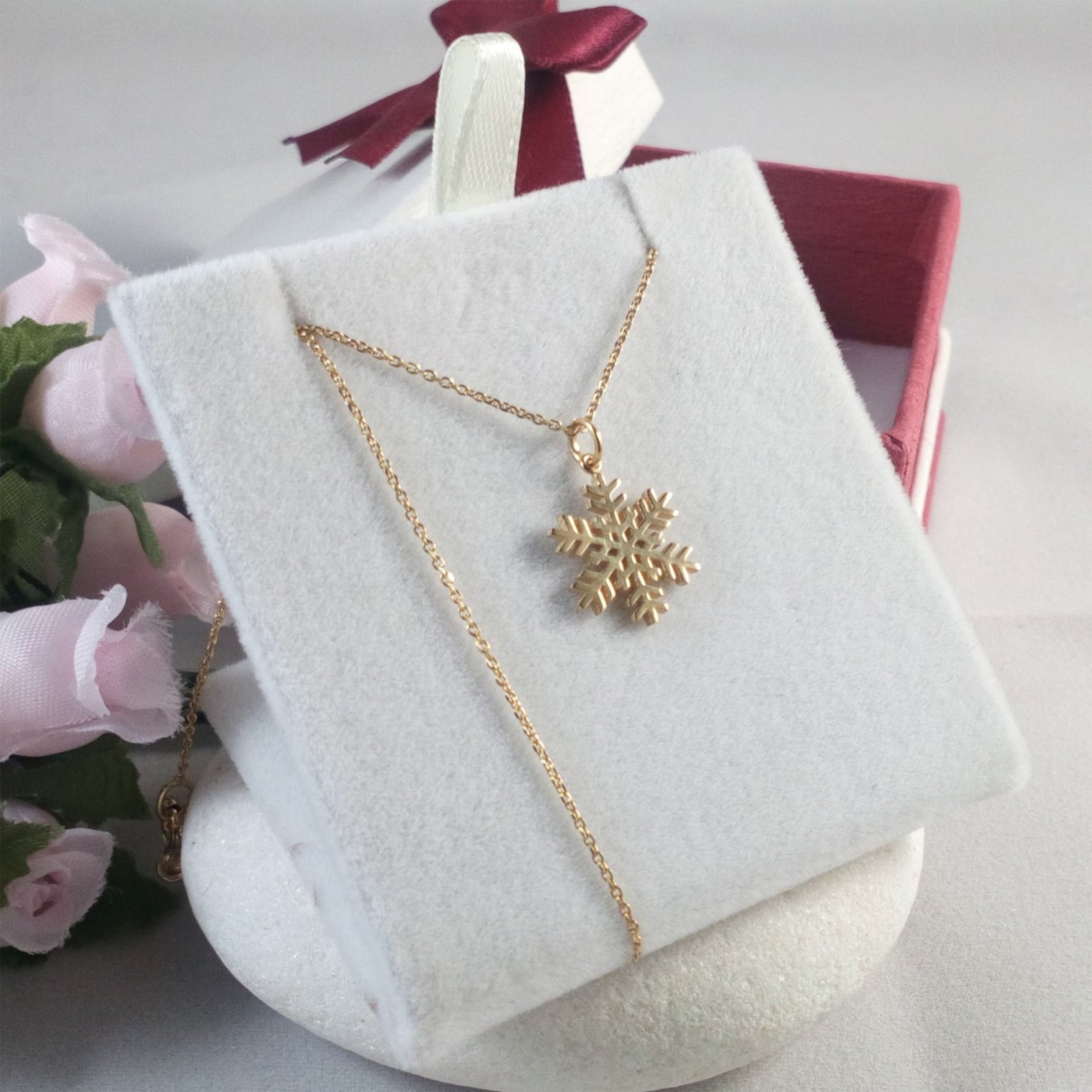 Gold Snowflake 14K Charm 14k Solid Yellow Gold Snowflake - Etsy