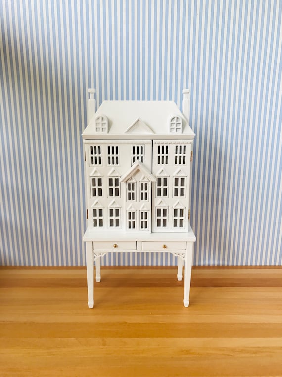 Miniature White House Exhibit